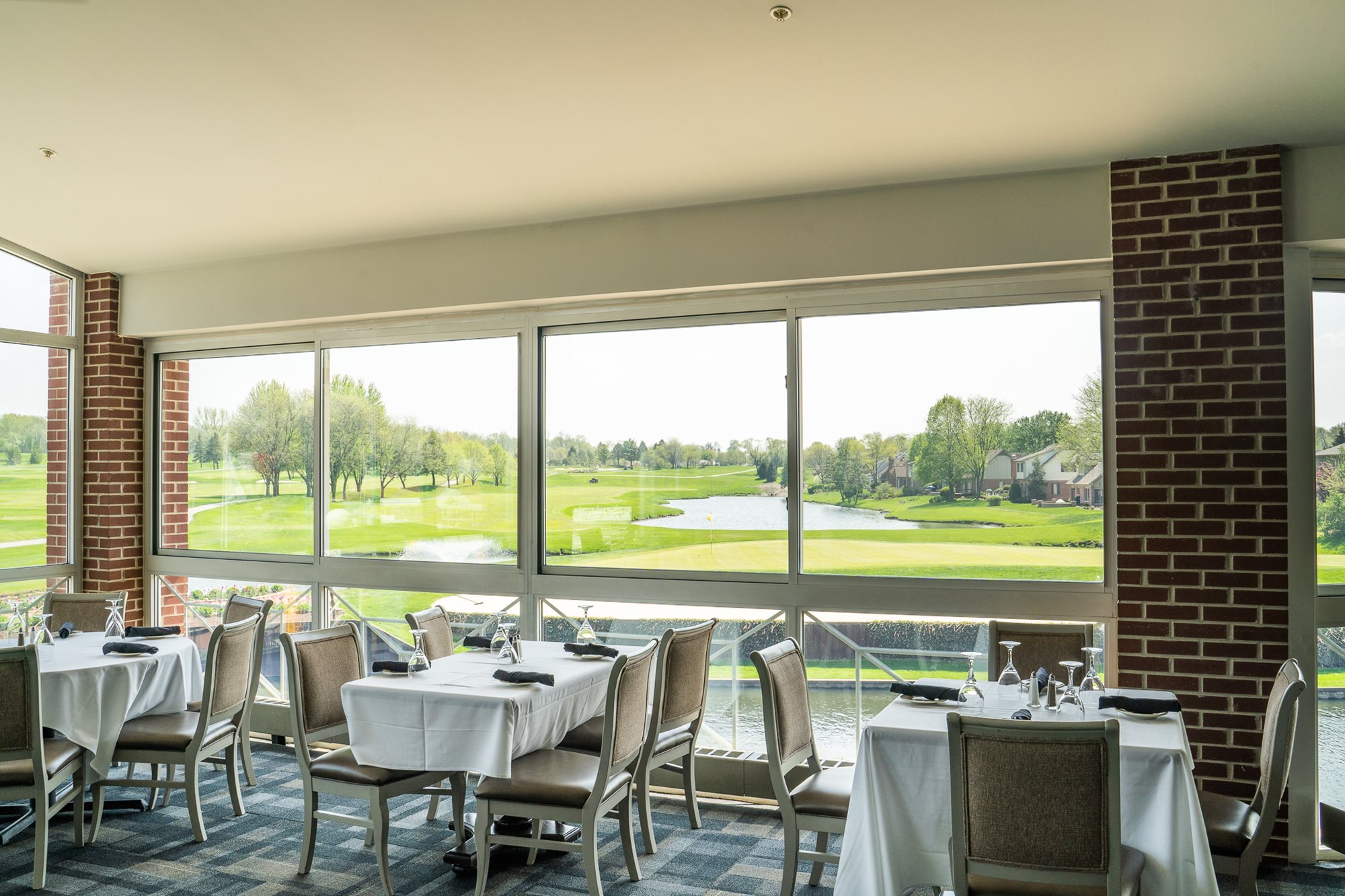 Membership Inquiry - Royal Fox Country Club - St. Charles, IL